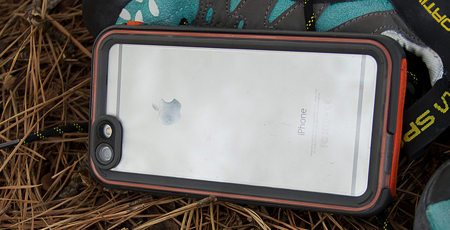 REVIEW: Catalyst Waterproof Phone Case - GEAROGRAPHY